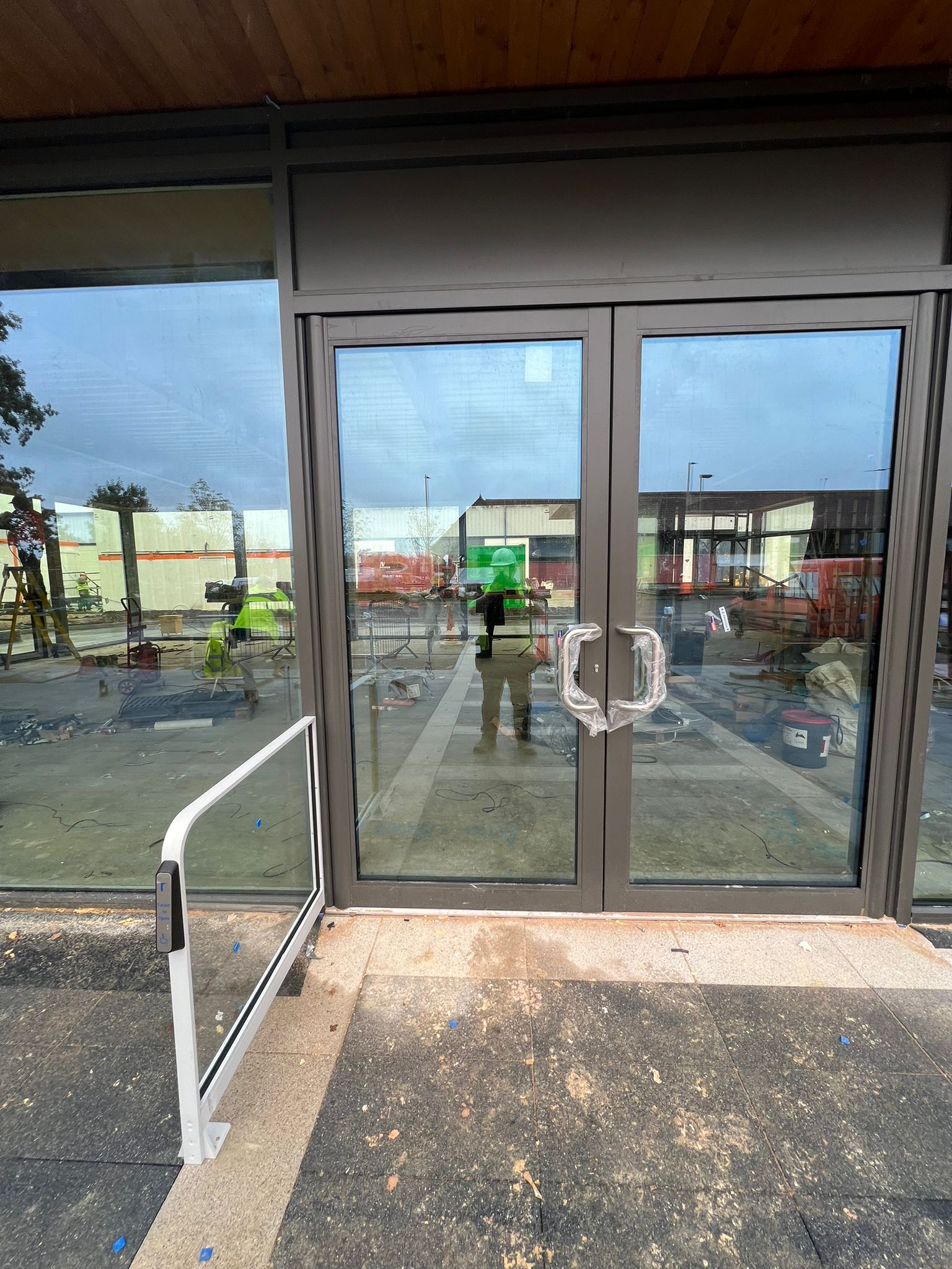 Steel Hinge Doors – Gem-Automatic-Doors